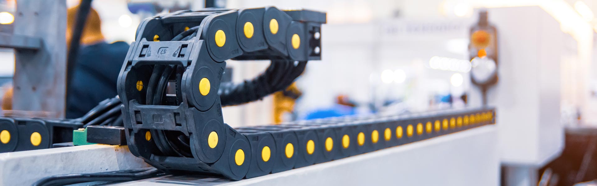 Energy Chain Cover for Clean-Room Medical Manufacturer – ZT